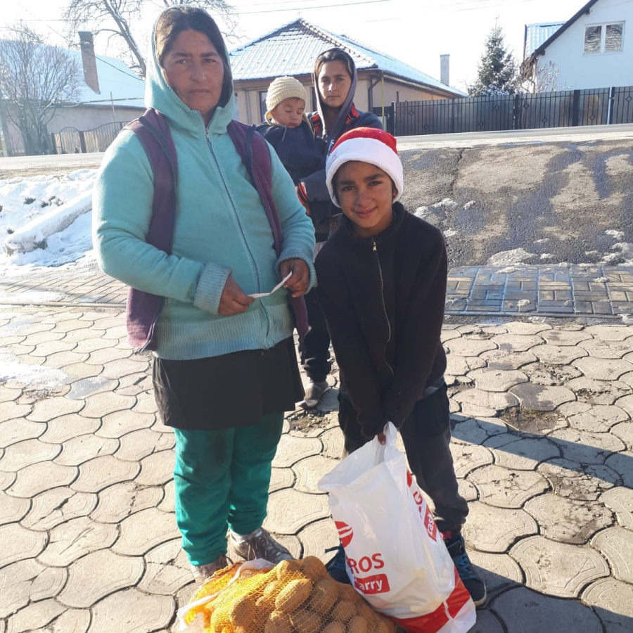 FAST UK - Apalina Teleios Food Bank
